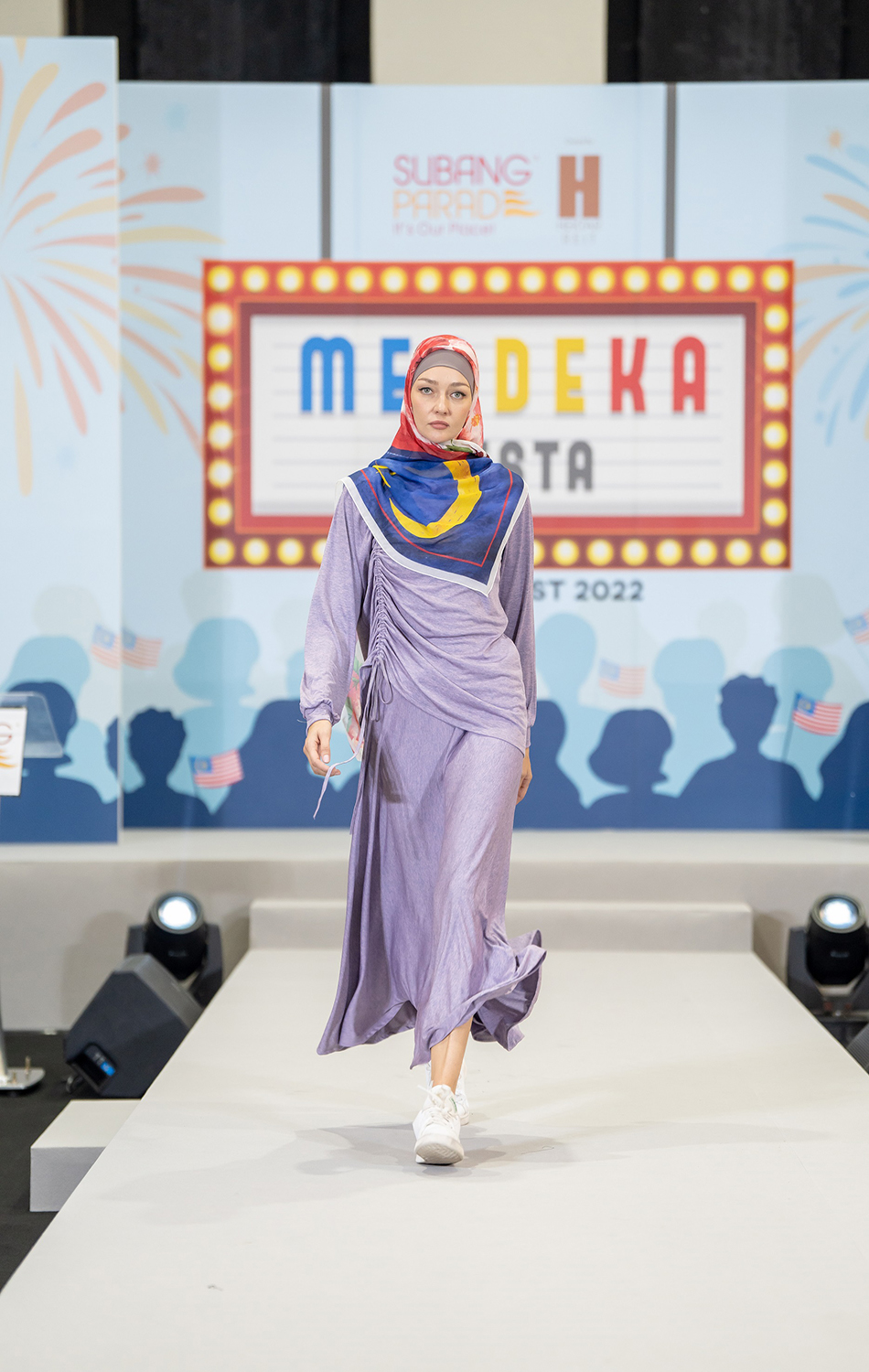 SUBANG PARADE HOSTS FASHION SHOW AT ITS MERDEKA FIESTA - explorerMotion