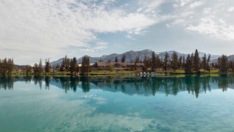 New Era of Alpine Luxury Debuts at Fairmont Jasper Park Lodge ...